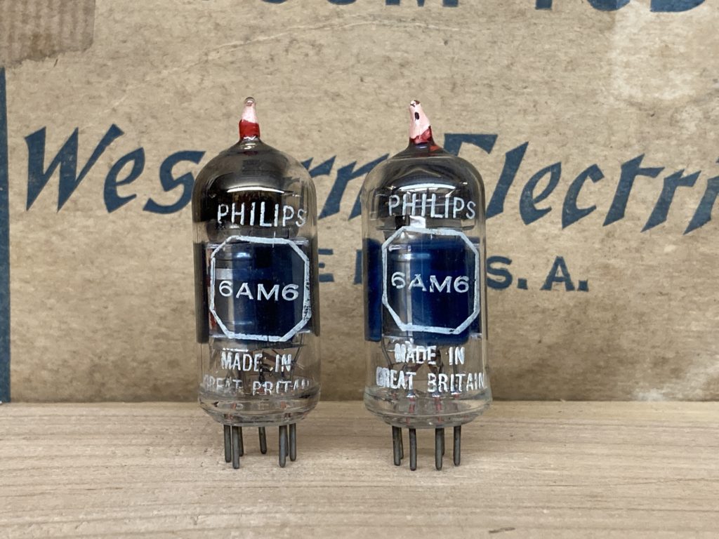 EF91/CV138/6AM6 Mullard/Valvo/Philips NOS, D-getter, matched pair, Little Dot - Tubes, parts & vinyl
